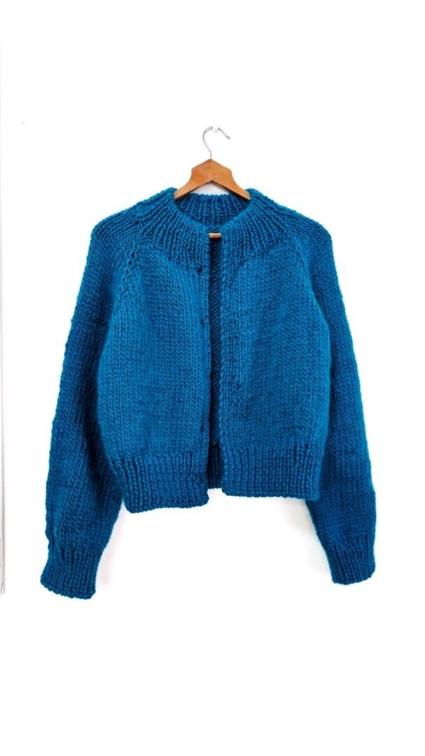 Patrón e Instrucciones Chaqueta Ranglán Bulky – Ana Conde – Amor por el ...